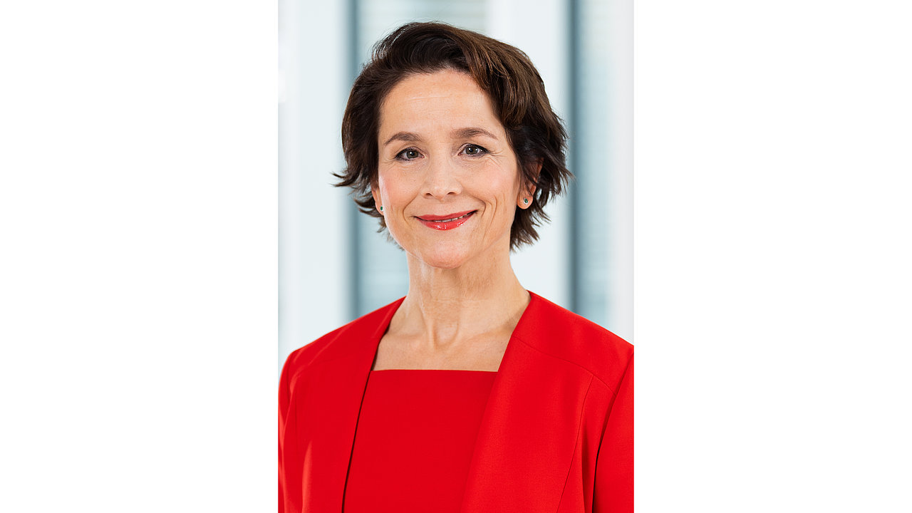 03.04.2020 “Woman of the Week“ – Podcast with Eva van Pelt, Co-CEO & Chief Commercial Officer of ...